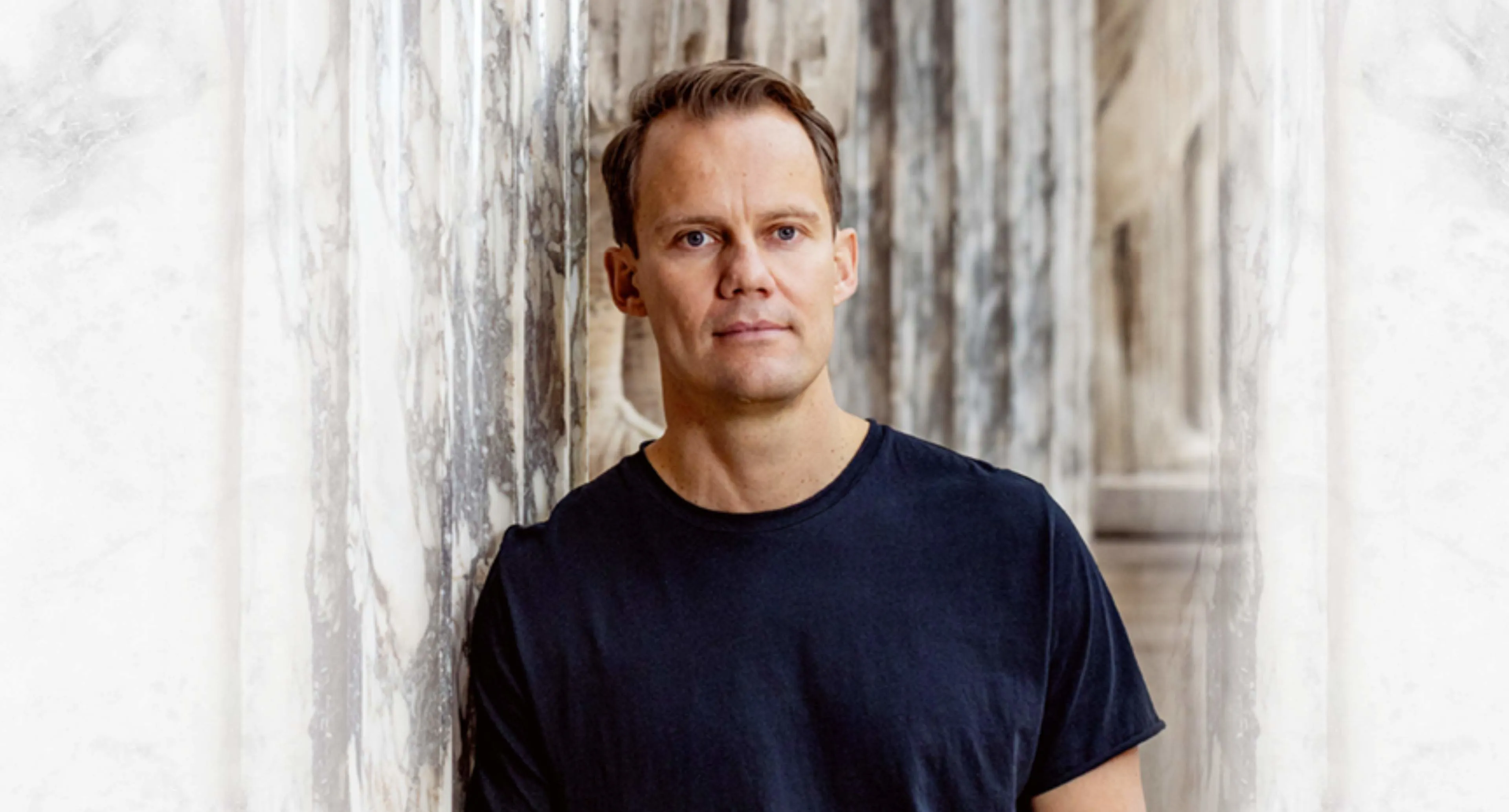 Niels Overgaard - MERE ER ALDRIG NOK